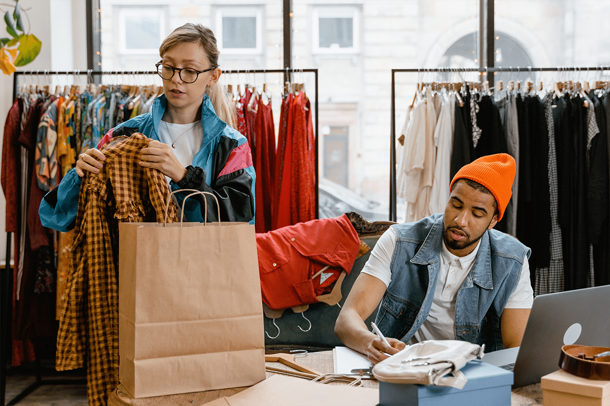 How to Set Up an eCommerce store with Click and Collect. - AMP